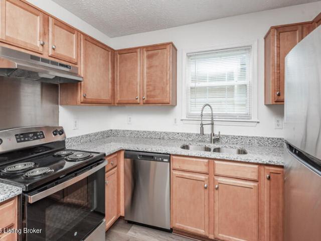 3223 Herman St