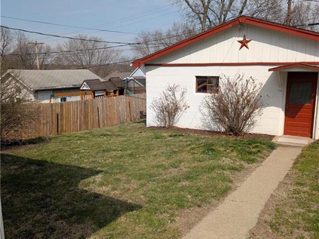3223 Penn St, Joseph, MO 64507 | MLS #2608 | Compass