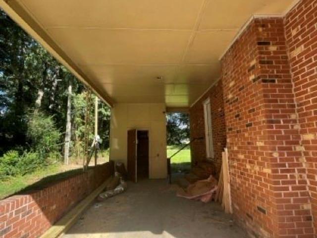 3223 Shadow Lane