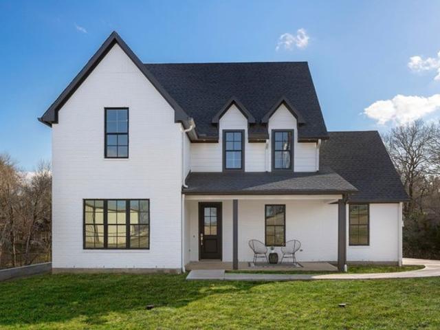 3223 Tamy Ln, Brenham, TX 77833
