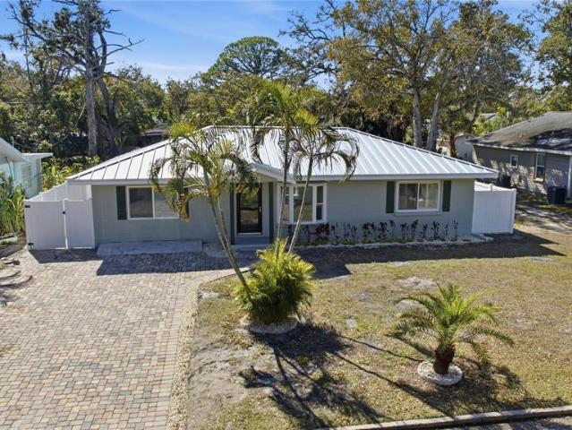 3223 1st Ave W, Bradenton, FL 34205 | MLS #O6385 | Compass