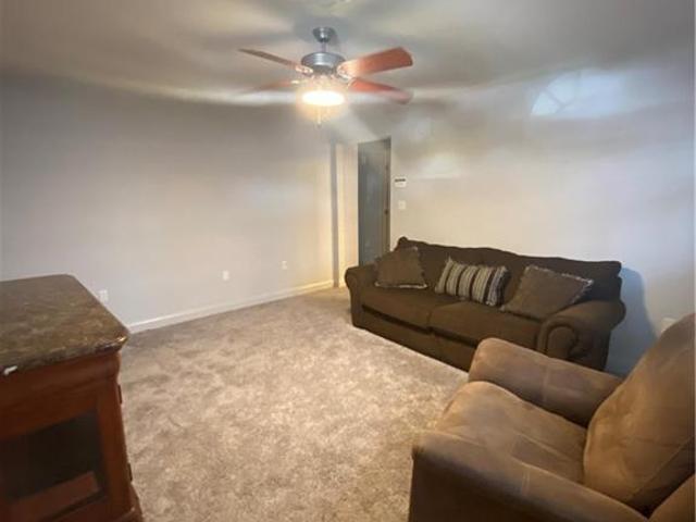 322 33Rd Street