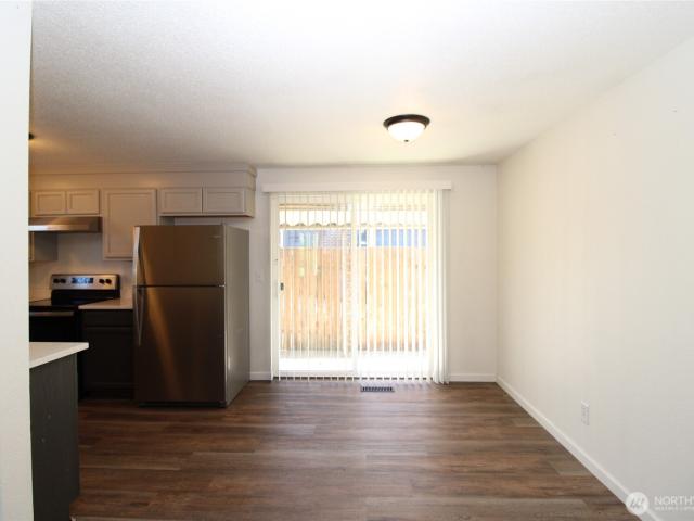 322 7th Street SW # 1 4