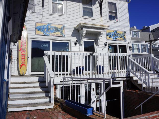 322 Commercial Street 4