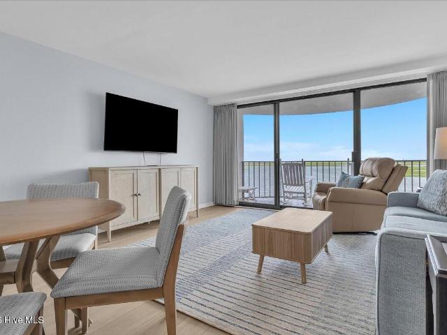 322 Causeway Drive # Ste 407