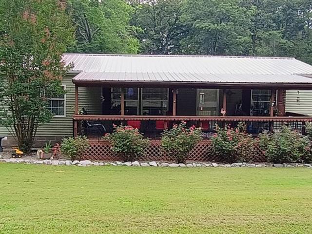 322 Cedar Haven Dr, Murray, KY 42071