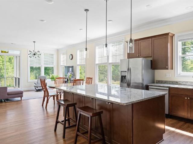 322 Claibourne Rd