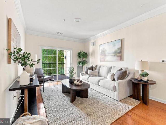 322 Creekside Drive