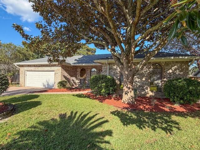 322 Cypress St, Destin, FL 32541