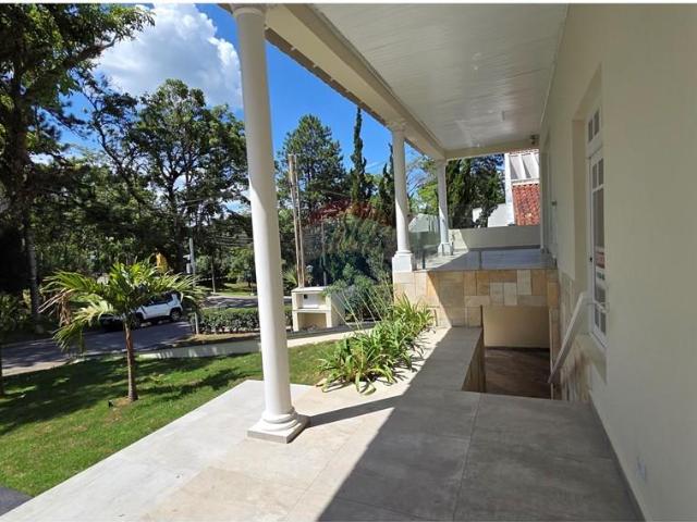 322 Área Útil Casa de Condomínio Alugar, 4 Dormitórios localizado em Aldeia da Serra, Barueri, São Paulo, 06454050 | Brasil