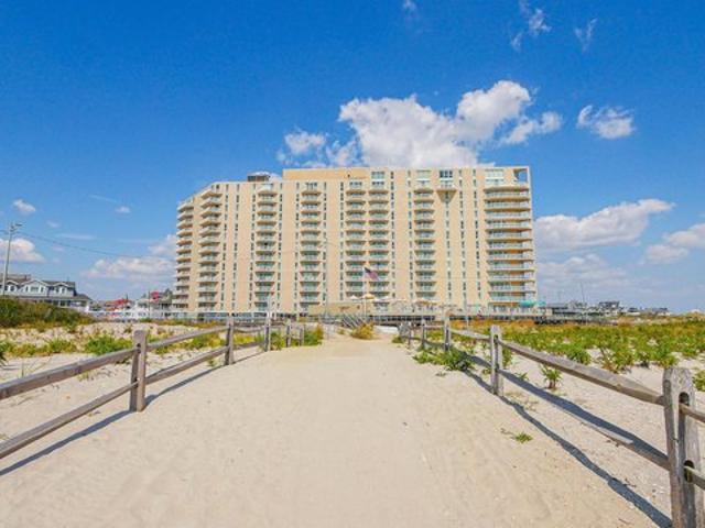 322 Boardwalk Unit 403, Ocean City, NJ 08226