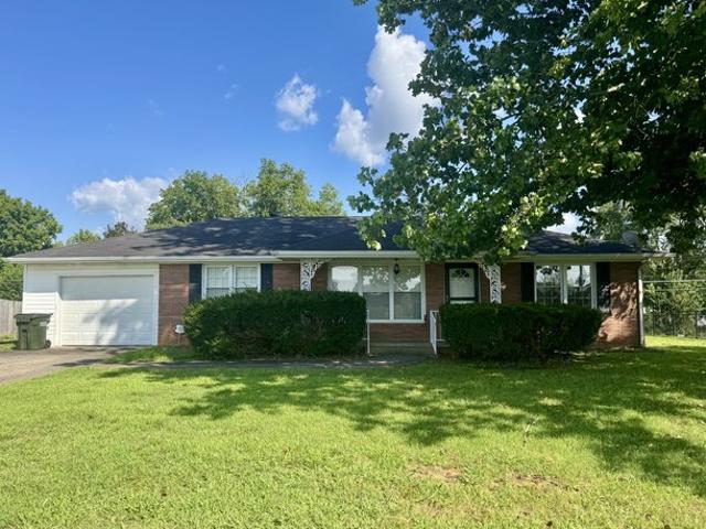 322 Blane Dr, Hopkinsville, KY 42240