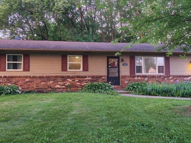 322 Donerail Dr SW, Pataskala, OH 43062