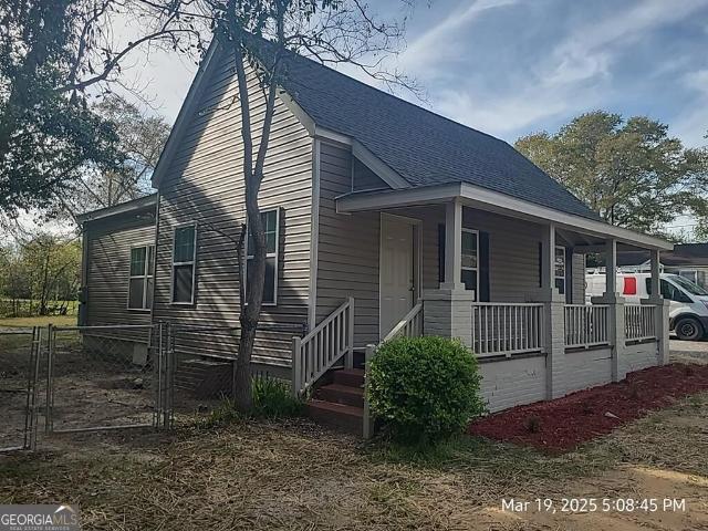 322 Duncan Street