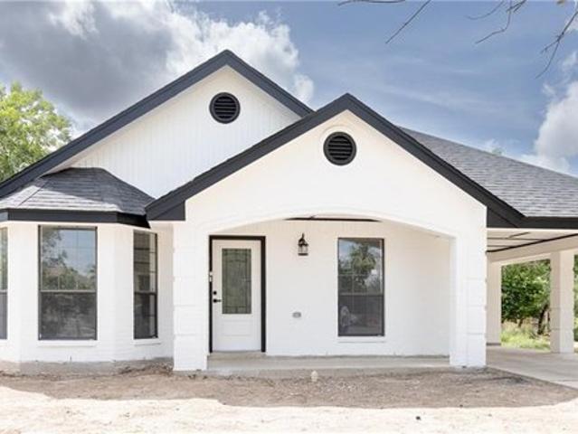 322 E Adams St, Alton, TX 78573