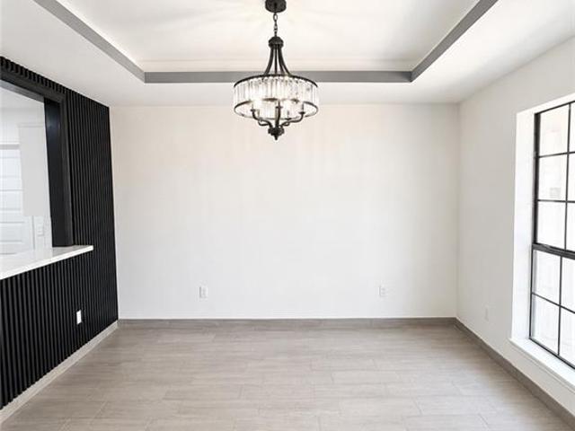 322 E Adams Street