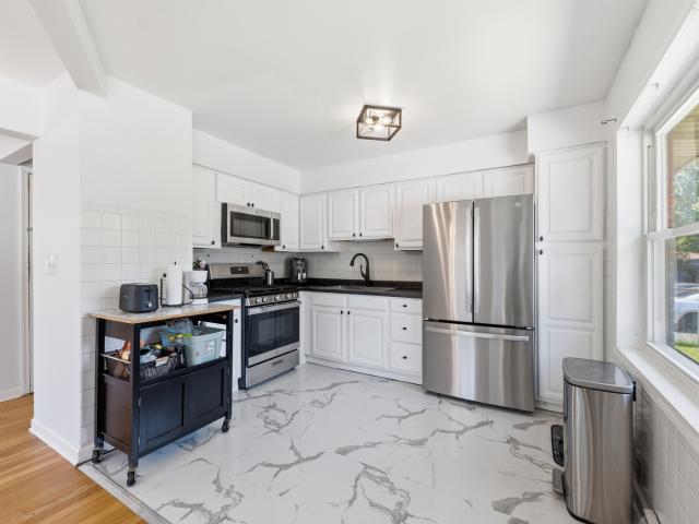 322 E Alden Drive