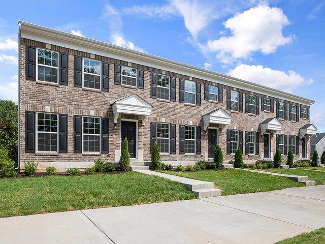 322 Fall Harvest Pkwy, Wentzville, MO 63385