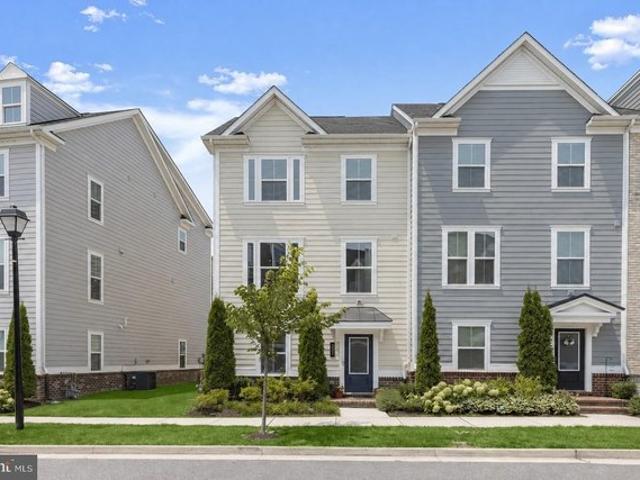 322 Heritage St, Baltimore, MD 21220