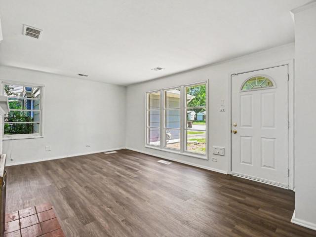 322 Indianwood Boulevard