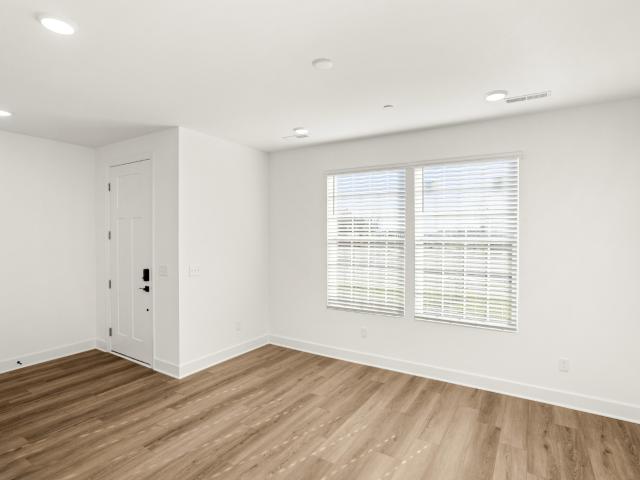 322 Lynwood Station Boulevard