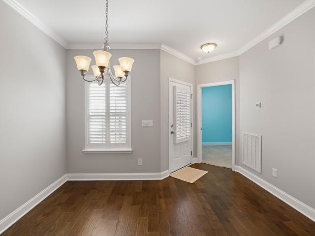 322 Madeira Pl