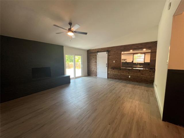 322 McClendon Dr