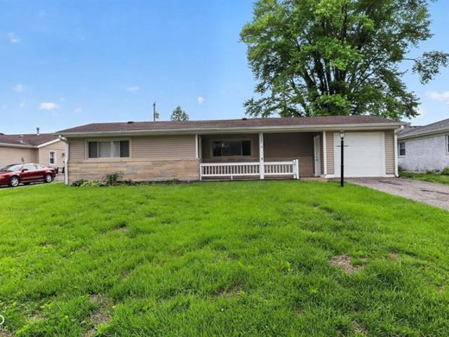 322 Meadow Ln, Plainfield, IN 46168