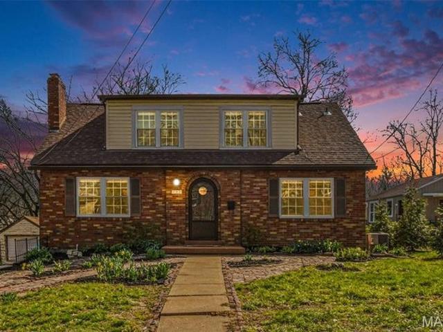 322 Midway Ave, Kirkwood, MO 63122