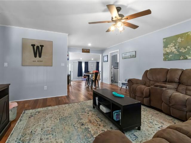 322 N 1st Street
