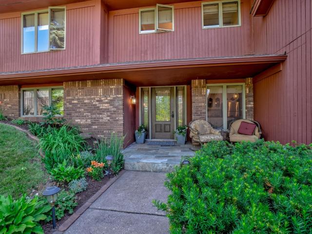 322 N Cudd Avenue