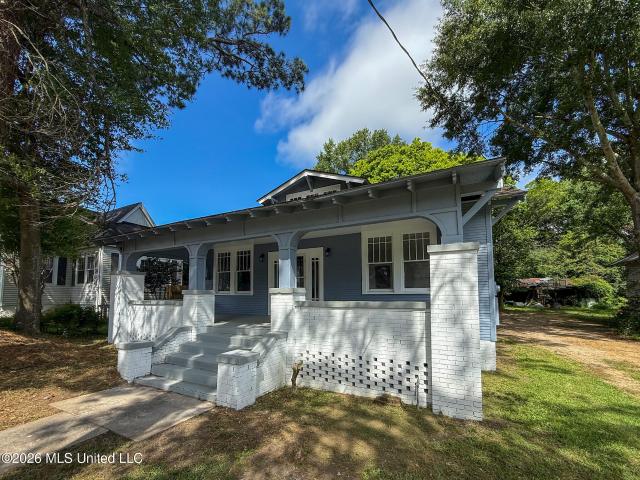 322 S 6th Street