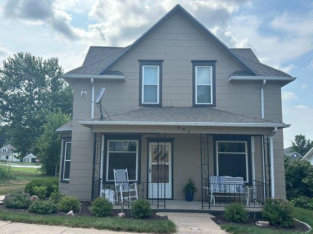 322 S 3rd St, Howells, NE 68641