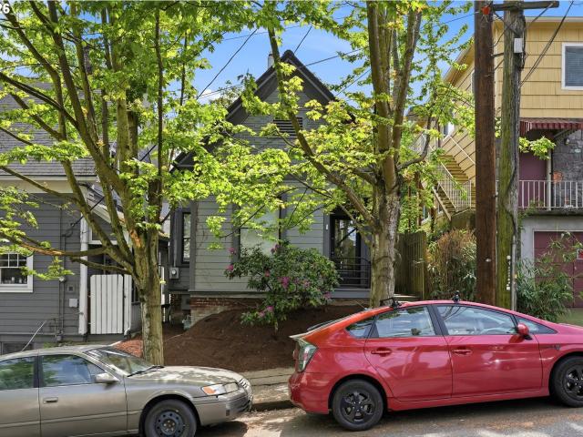322 s whitaker st