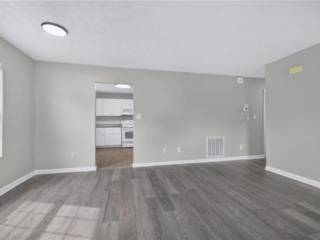 322 S Curry ST