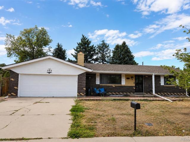 322 S Peoria Circle
