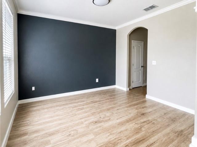 322 Pacific Drive