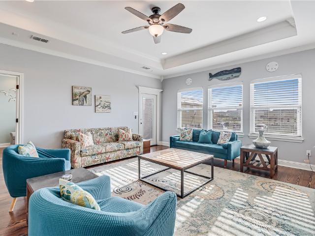 322 Paradise Pointe Dr, Port Aransas, TX 78373 | MLS #447201 | Compass