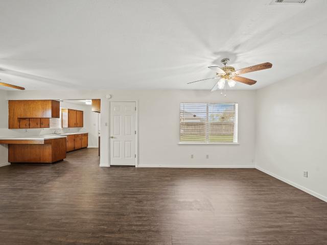 322 Pinedale Ave, Arcola, TX 77583 | MLS #61053