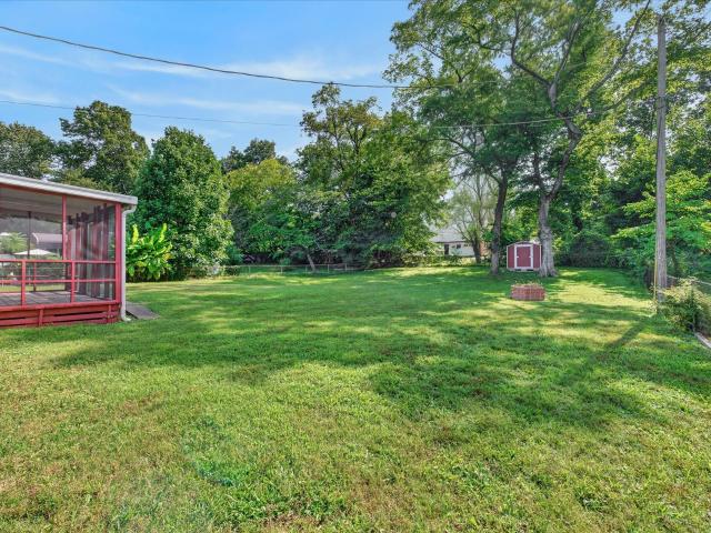 322 Plantation Dr
