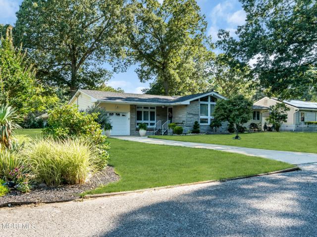 322 Riverside Drive