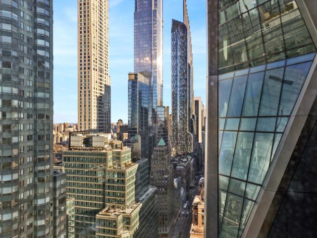 322 W 57TH Street 47K