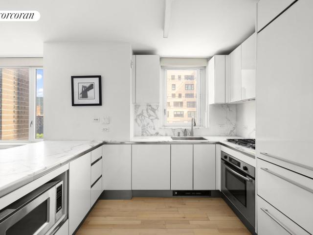 322 W 57TH Street 22G