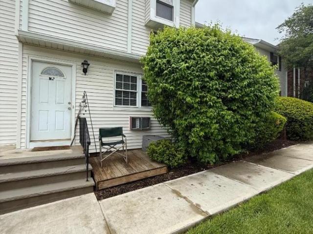 322 W 2Richard Mine Rd # w2