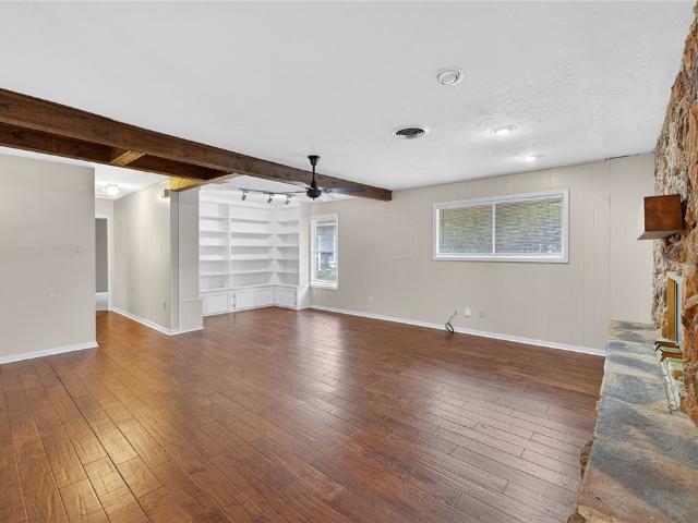 322 Waverly Drive