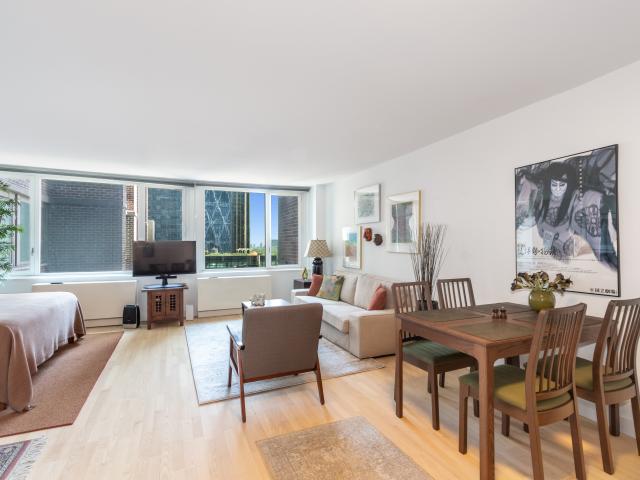 322 West 57th Street, New York, NY