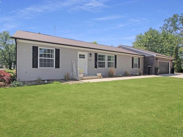 322 Wilson Ave, Port Clinton, OH 43452