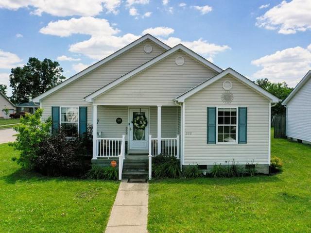 322 Village Dr, Berea, KY 40403