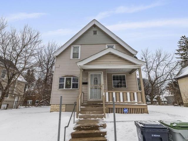 3234 N Achilles St, Milwaukee, WI 53212