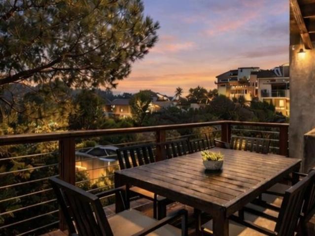 3234 Hillock Dr, Los Angeles, CA 90068